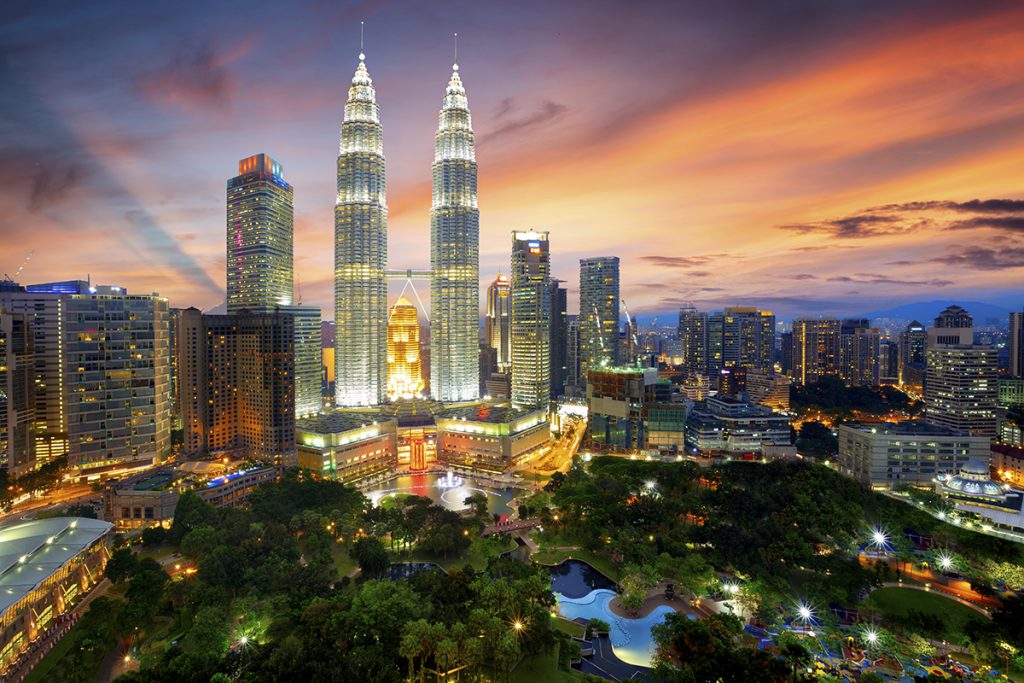 LED Bild Kuala Lumpur - LED Bilder Textilspannrahmen
